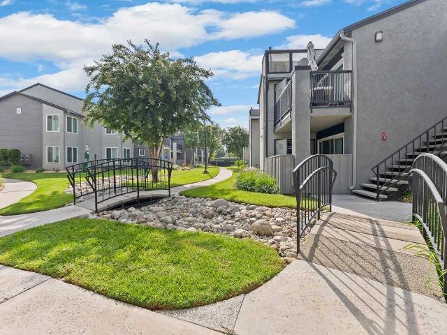 The James Apartments 2 Bedroom Apartment for Rent at 7600 Ambergate Pl, Riverside, CA 92504 Ramona