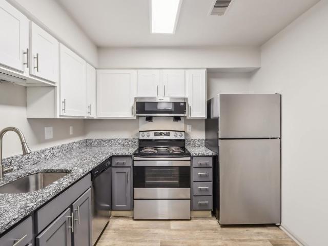The Jameson 1 Bedroom Apartment for Rent at 1854 Century Way, Indianapolis, IN 46260 St. Vincent Greenbriar