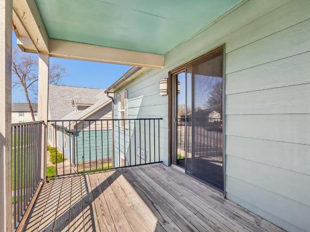 The Jameson 2 Bedroom Apartment for Rent at 1854 Century Way, Indianapolis, IN 46260 St. Vincent Greenbriar
