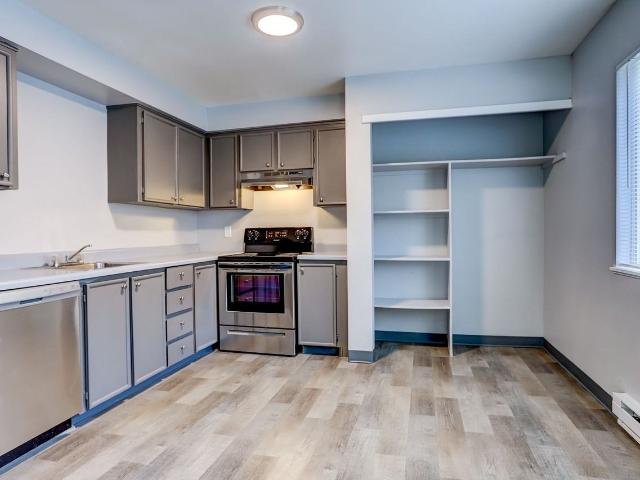 The Jamico 2 Bedroom Apartment for Rent at 16711 Se Powell Blvd, Portland, OR 97236 Centennial