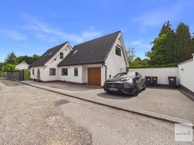 The Jardines, Bramcote 4 bed detached house to rent £2,750 pcm £635 pw