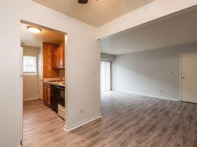 The Jeffersonian 2 Bedroom Apartment for Rent at 2401 Arlington Blvd, Charlottesville, VA 22903