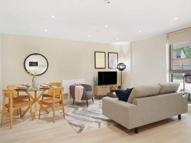 The Oakgate, KT22 7RZ, Surrey
