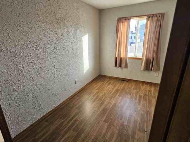 The Oaks 1 Bedroom Apartment for Rent at 905 E 5th St, Blue Earth, MN 56013