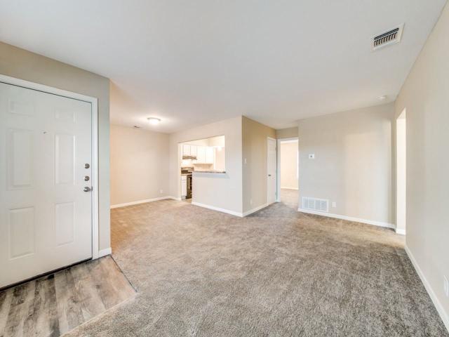 The Oaks Apartments At Medical Center 1 Bedroom Apartment for Rent at 1847 Babcock Rd, San Antonio, TX 78229