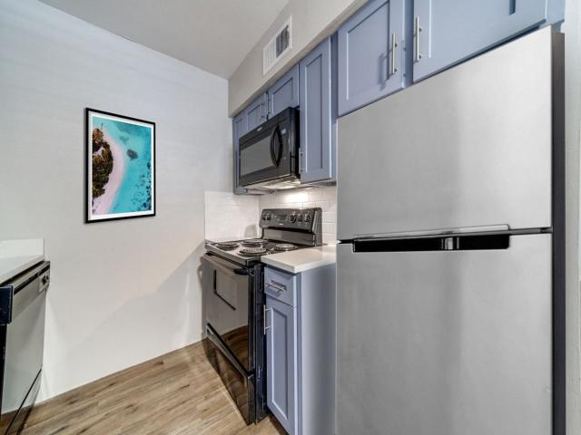 The Oaks Apartments At Medical Center 2 Bedroom Apartment for Rent at 1847 Babcock Rd, San Antonio, TX 78229