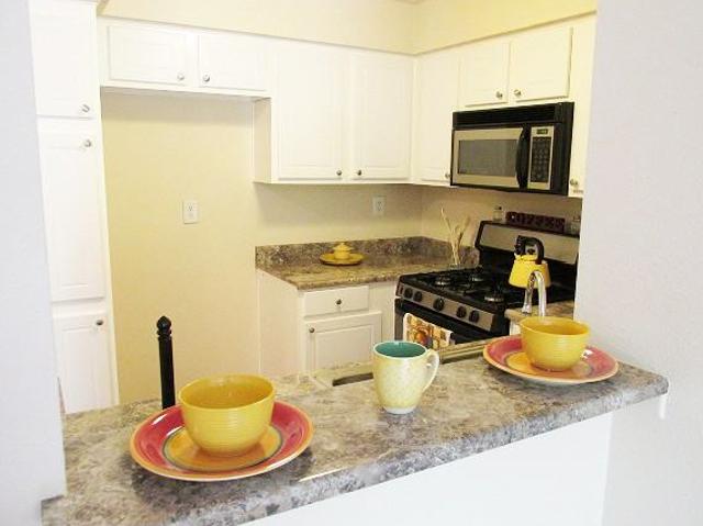 The Oaks Apartments Studio Apartment for Rent at 330 N Screenland Dr, Burbank, CA 91505 McNeil