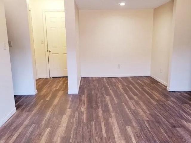 The Oaks Apartments 1 Bedroom Apartment for Rent at 900 East 5th Street, Blue Earth, MN 56013