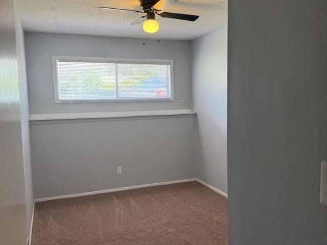 The Oaks Apartments 2 Bedroom Apartment for Rent at 2333 Ridge Ct, Lawrence, KS 66046