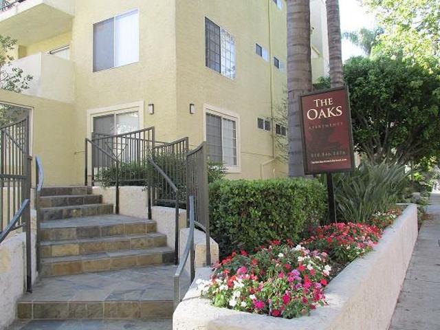 The Oaks Apartments 2 Bedroom Apartment for Rent at 330 N Screenland Dr, Burbank, CA 91505 McNeil