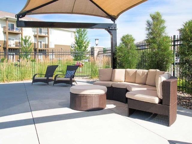 The Oaks at Lakeview 1 Bedroom Apartment for Rent at 7471 Lakeview Ct, Ralston, NE 68127