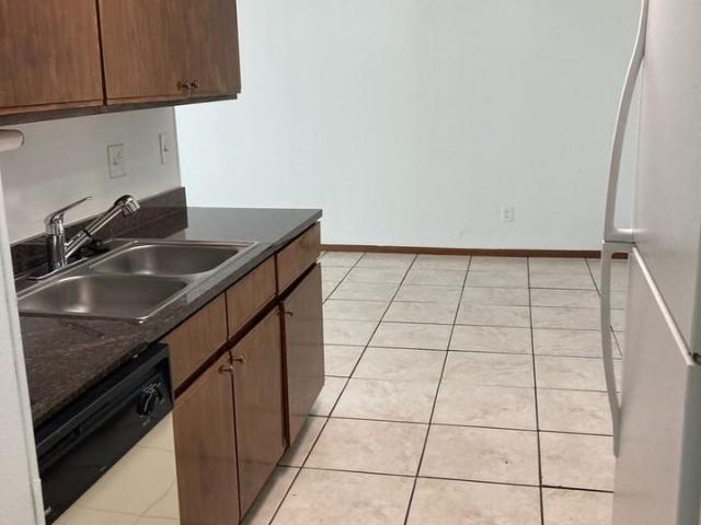 The Oaks at Naples 1 Bedroom Apartment for Rent at 4102 Green Blvd, Naples, FL 34116