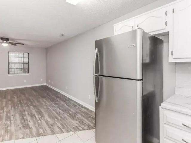 The Oaks at Northshore 1 Bedroom Apartment for Rent at 1717 White Oak Rd, Chattanooga, TN 37415 Riverview Stuart Heights