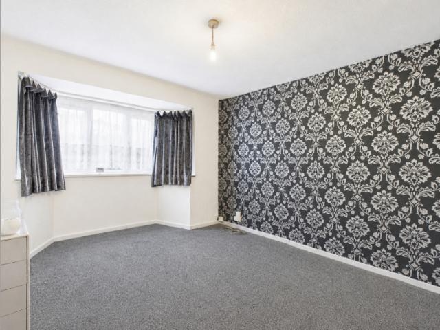 The Oaks, Birmingham B34, 1 bed flat to rent, £850 pcm | PrimeLocation