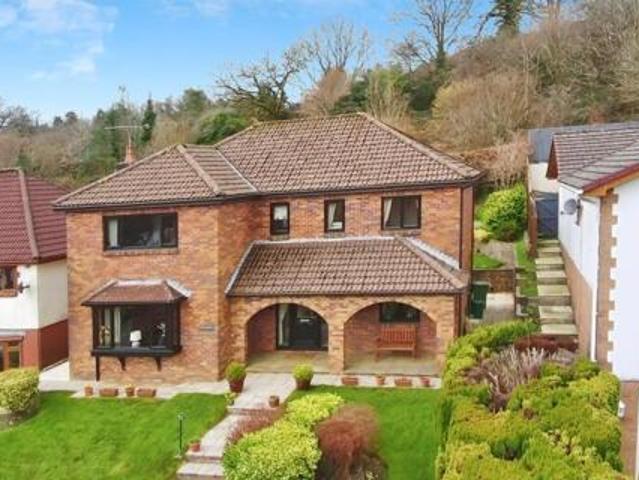 The Oaks, Llantwit Fardre, 4 Bedroom Detached