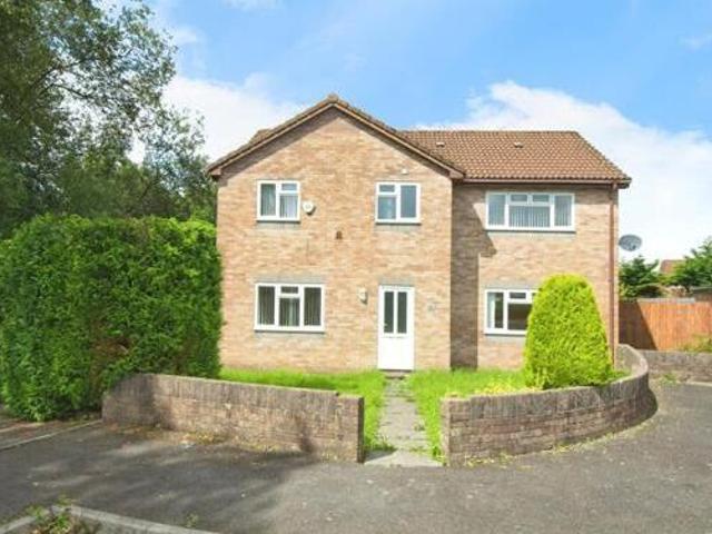 The Oaks, Quakers Yard, 4 Bedroom Detached
