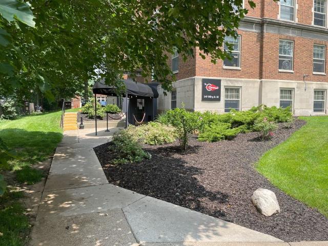 The Oakwood 2 Bedroom Apartment for Rent at 547 Cherry St Se, Grand Rapids, MI 49503 Heritage Hill
