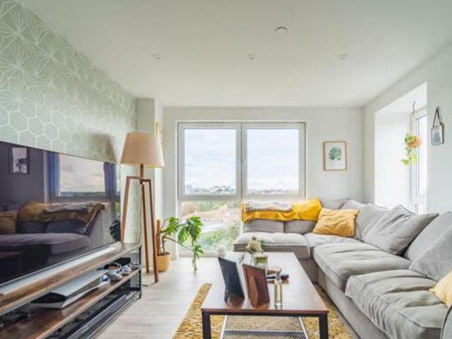 The Observatory, Park Road, 2 Bedroom Flat