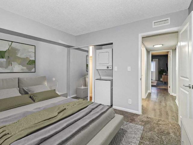 The Oceanaire 1 Bedroom Apartment for Rent at 2045 E Bay Dr, Largo, FL 33771
