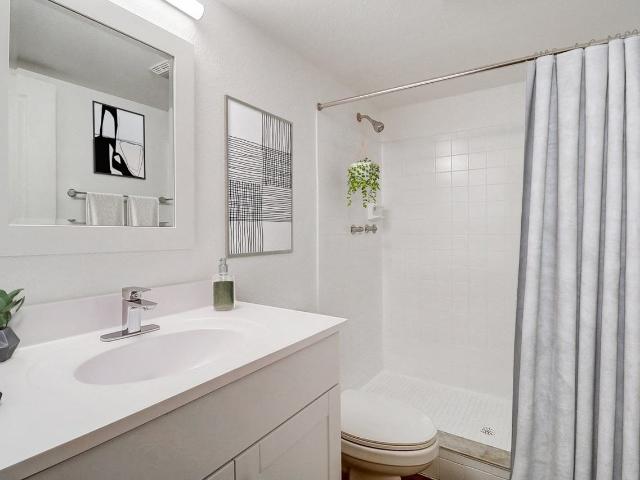 The Oceanaire 2 Bedroom Apartment for Rent at 2045 E Bay Dr, Largo, FL 33771