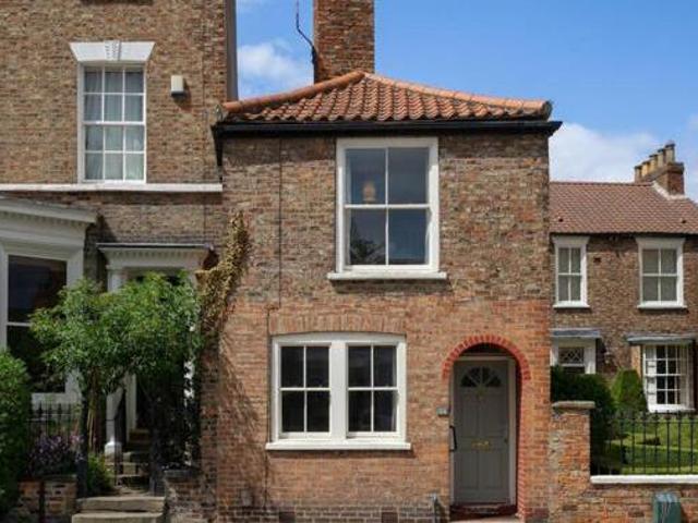 The Old Carriage House, Monkgate, 2 Bedroom House