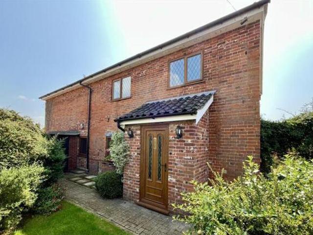 The Old Coach House, Station Road, 3 Bedroom Detached