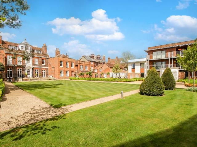 The Old Gaol, Abingdon OX14, 1 bed flat to rent, £1,500 pcm | PrimeLocation