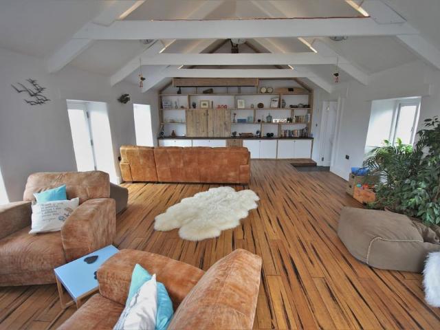 The Old Potato Barn – Four Bedroom House for Rent