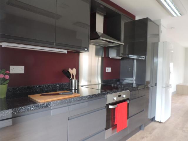 The Old Pottery Building, Gillingham ME7, 3 bed shared accommodation to rent, £600 pcm | PrimeLocation