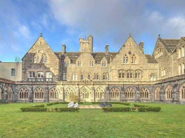 The Old School, Flat,the Highland Club, 2 Bedroom Flat