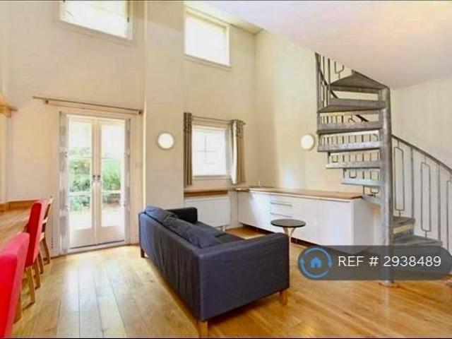 The Old School, London, N1 1 bed flat to rent £2,495 pcm £576 pw