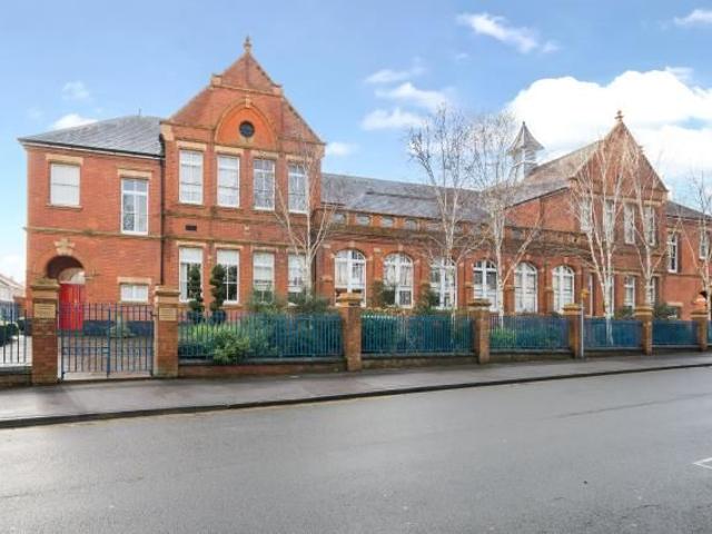 The Old School, Swindon SN1, 1 bed flat to rent, £950 pcm | PrimeLocation