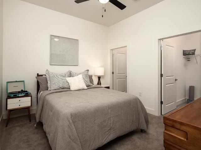 The Oliver Chamblee 1 Bedroom Apartment for Rent at 5193 Peachtree Blvd, Chamblee, GA 30341