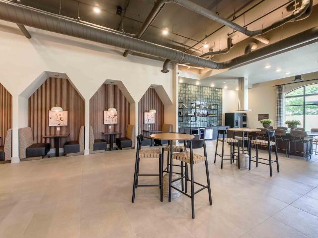 The Oliver Luxury Apartments 1 Bedroom Apartment for Rent at 7 Vance Ave, Memphis, TN 38103