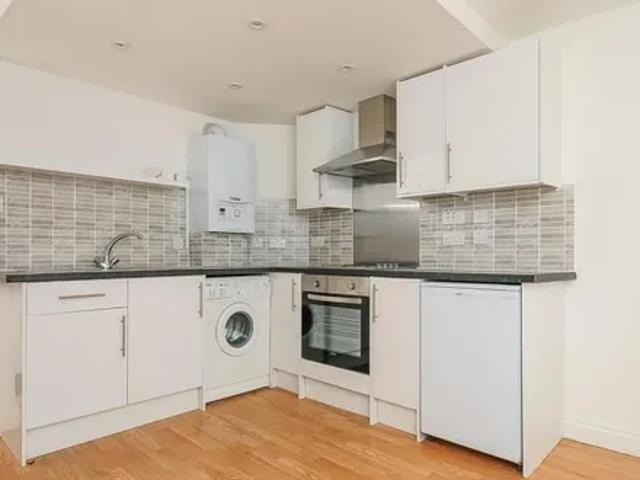 The Orange Tree, 45 Kew Road, London, TW9 2NQ, United Kingdom | 1 bed apartment for rent #167706066 | Rentberry