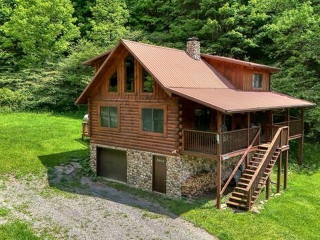 The Orchard Ln, Slatyfork, Home For Sale