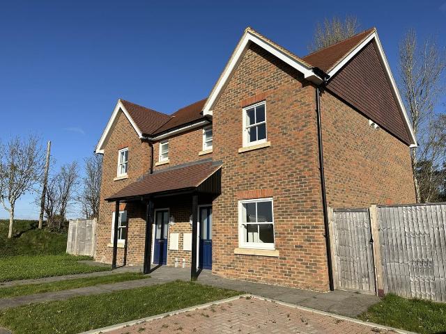 The Orchards, Ringmer, Lewes BN8, 3 bed semi detached house to rent, £1,950 pcm | PrimeLocation