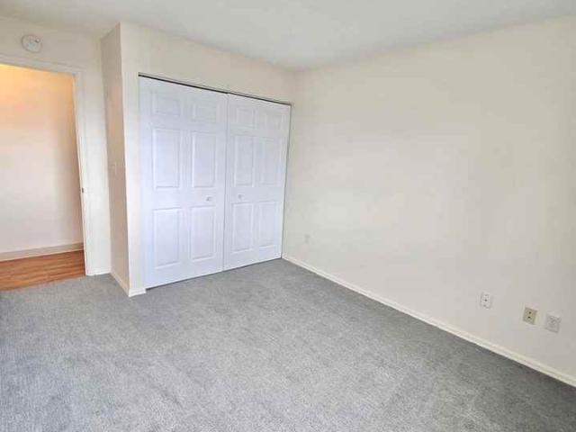 The Overlook 1 Bedroom Apartment for Rent at 1005 1005 1125 Glen Place Drive, Duluth, MN 55806 Observation Hill