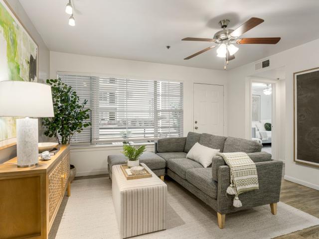 The Overlook $300 Off First Months Rent!