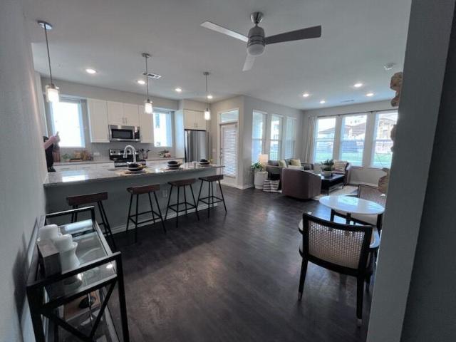 The Ovilla 1 Bedroom Apartment for Rent at 241 Overlook Dr, Red Oak, TX 75154