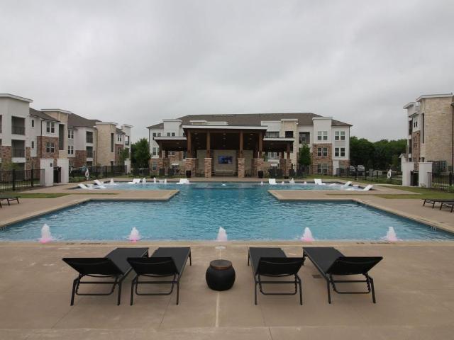 The Ovilla 1 Bedroom Apartment for Rent at 241 Overlook Dr, Red Oak, TX 75154