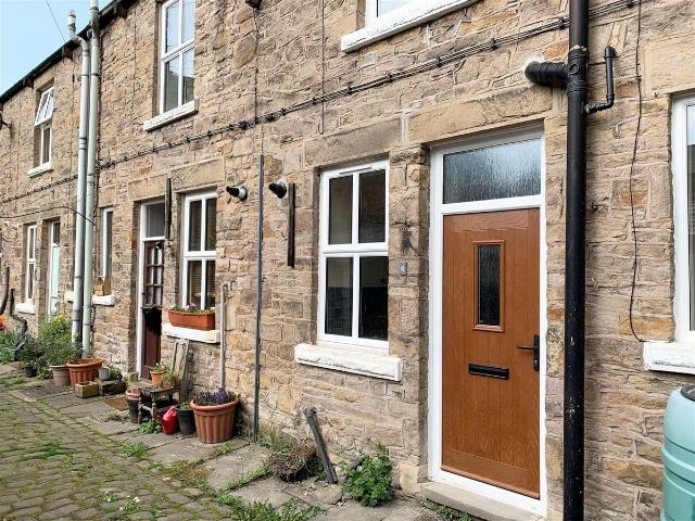 The Owlers, Whaley Bridge, High Peak SK23, 2 bed terraced house to rent, £900 pcm | PrimeLocation