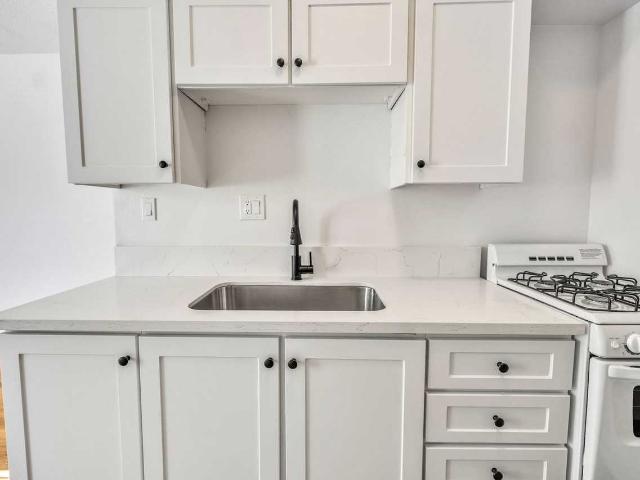 The Louis 1 Bedroom Apartment for Rent at 237 E 9th St, Long Beach, CA 90813 Saint Mary