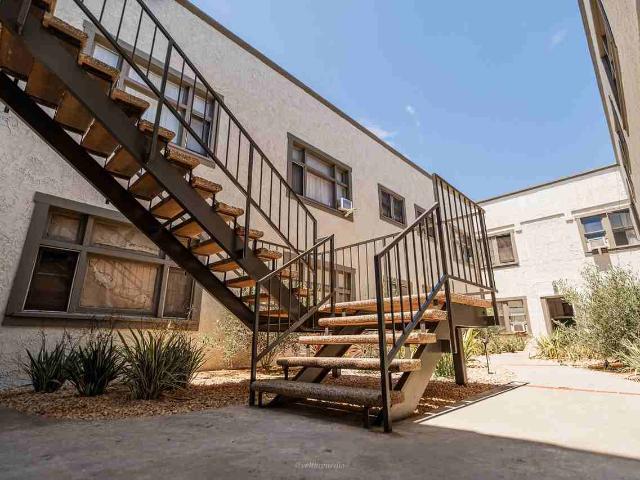 The Louis 1 Bedroom Apartment for Rent at 237 E 9th St, Long Beach, CA 90813 Saint Mary