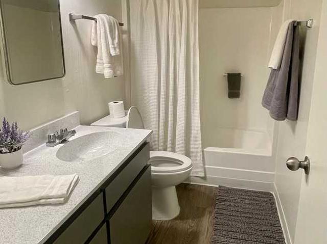 The Lowell Apartments 1 Bedroom Apartment for Rent at 2230 E Fort Lowell Rd, Tucson, AZ 85719 Shaheen Estates