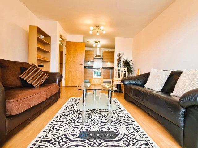 The Lock Building, London E15, 2 bed flat to rent, £2,200 pcm | PrimeLocation