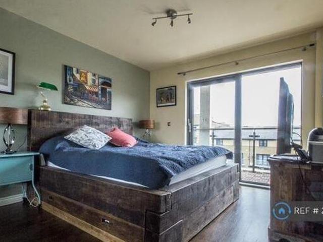 The Lockhouse, London, 1 Bedroom Flat