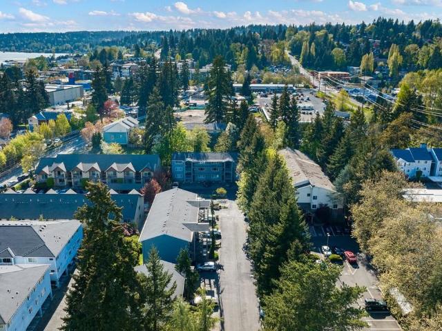 The Lodge @ 73rd 2 Bedroom Apartment for Rent at 18235 73rd Ave Ne, Kenmore, WA 98028 Central Kenmore