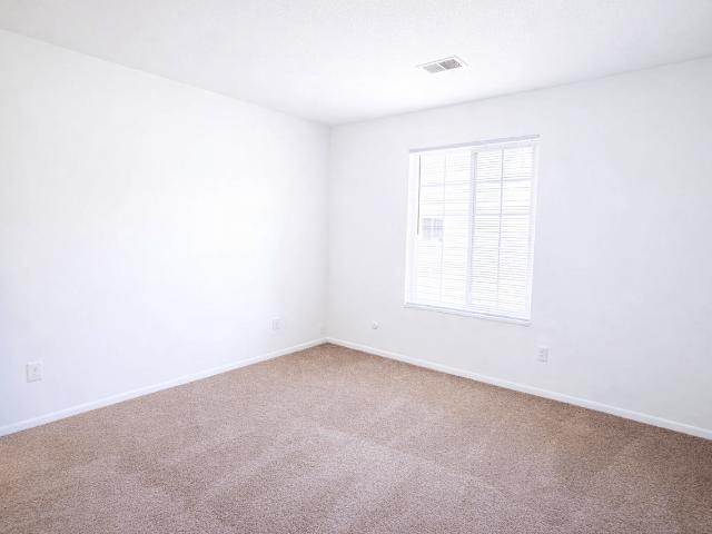 The Lodge Apartments 1 Bedroom Apartment for Rent at 4816 Alsuda Dr, Indianapolis, IN 46205 Millersville