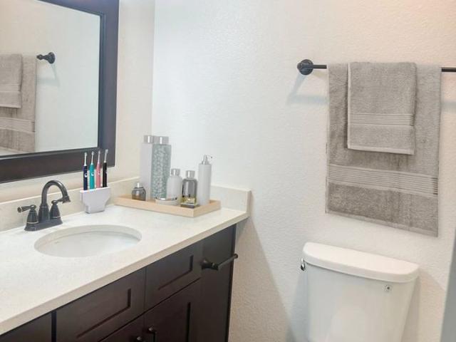 The Lodge at Creek Bend 1 Bedroom Apartment for Rent at 1161 S Colorado Ln, Boise City, ID 83706 Southeast Boise
